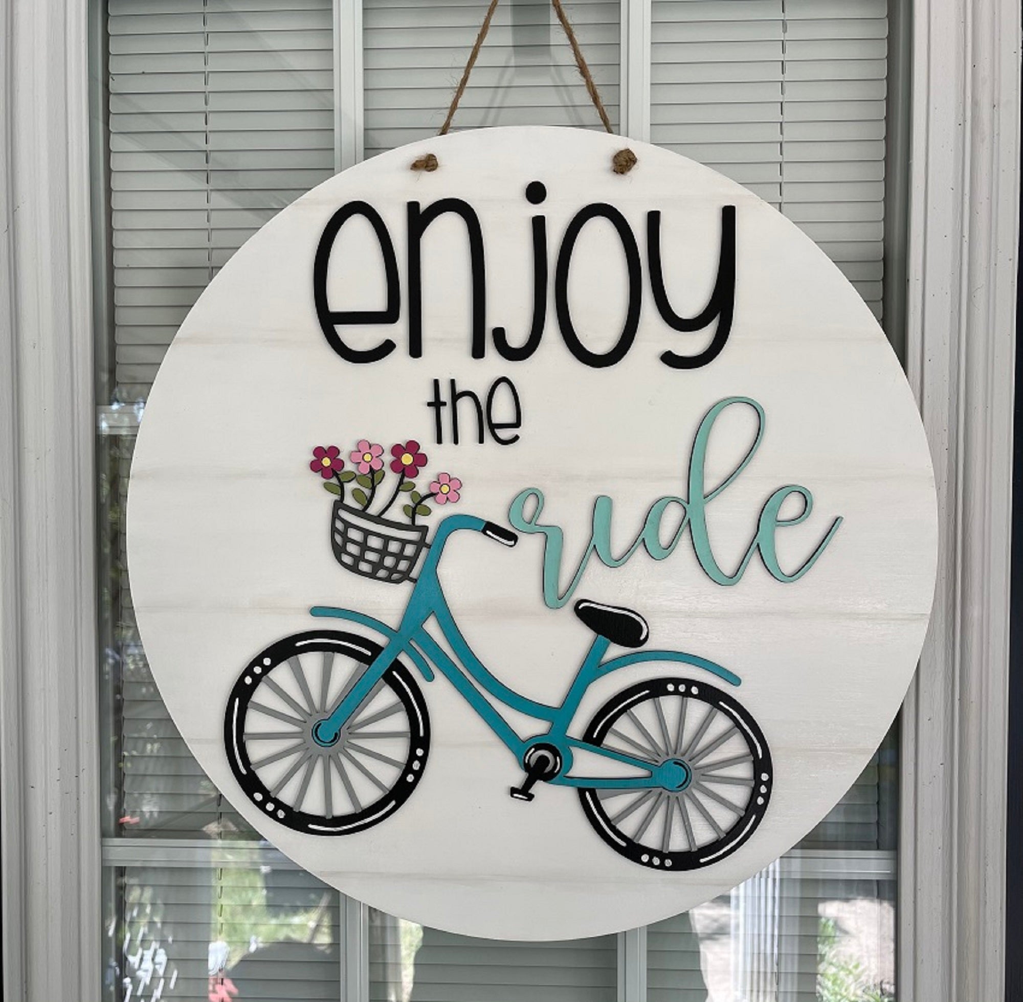 Backwoods Designs and Decor - Door Hangers, wreaths, and much more